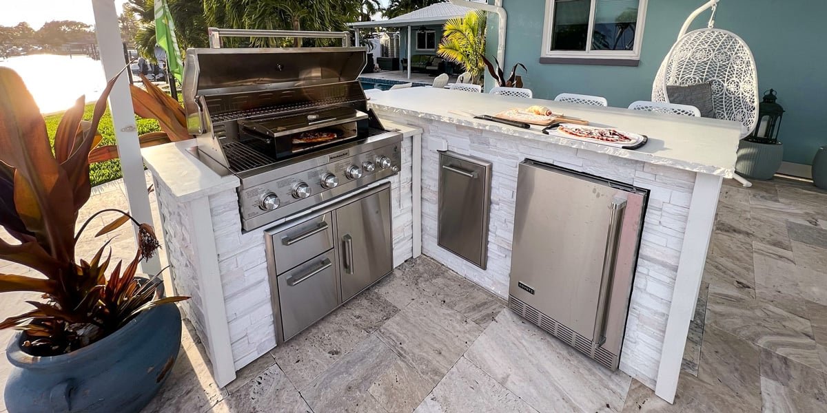 9 Small Outdoor Kitchen Ideas | Smart Space Solutions - Spruce Styles